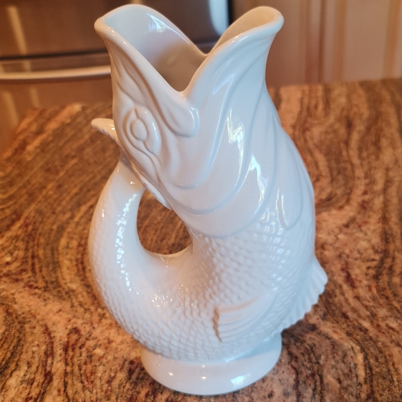 Wade Ceramics | Dining | Vintage White Wade Ceramics Gluggle Jug Fish ...